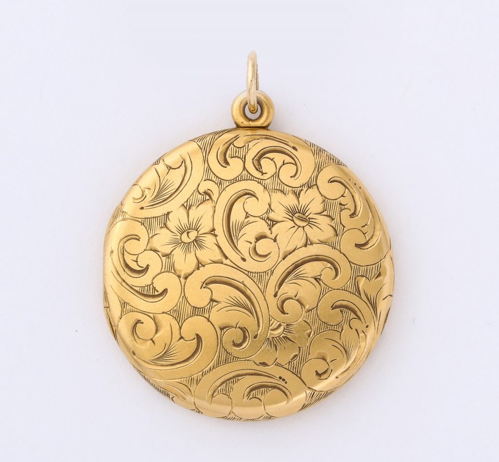American Engraved Gold Locket – James Robinson Inc.
